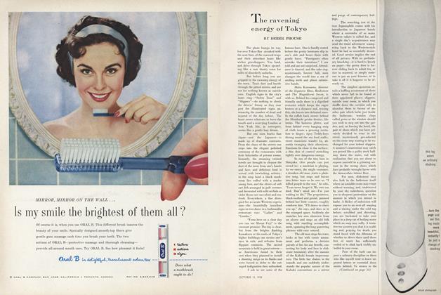 Breakfast at a Round Table | Vogue | OCTOBER 15, 1959