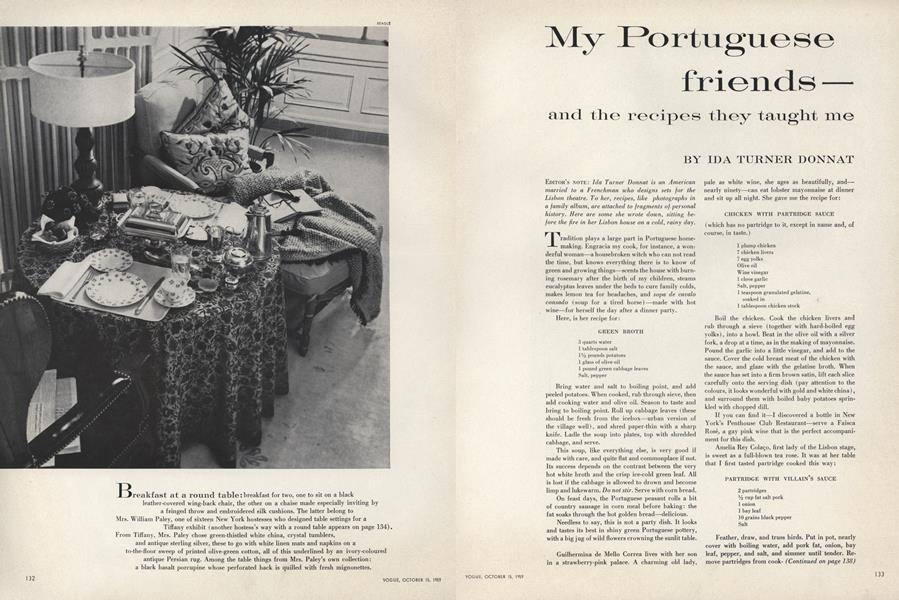 Breakfast at a Round Table | Vogue | OCTOBER 15, 1959